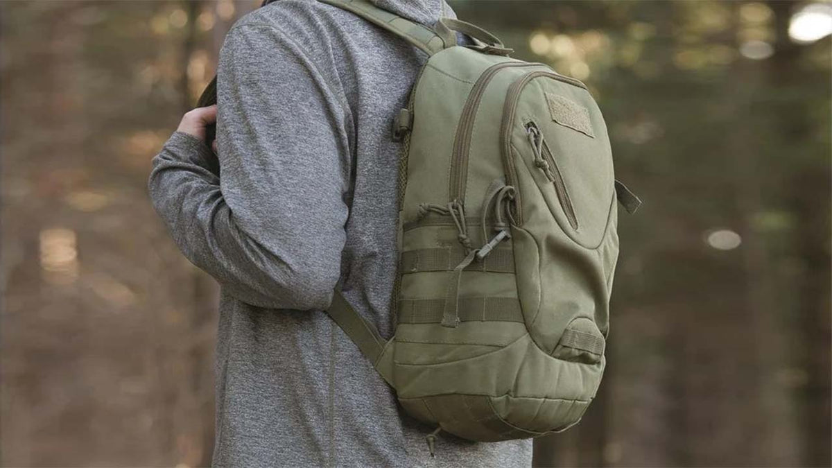5 Reasons Why You Should Buy A Men's Military Backpack — Pesann.com
